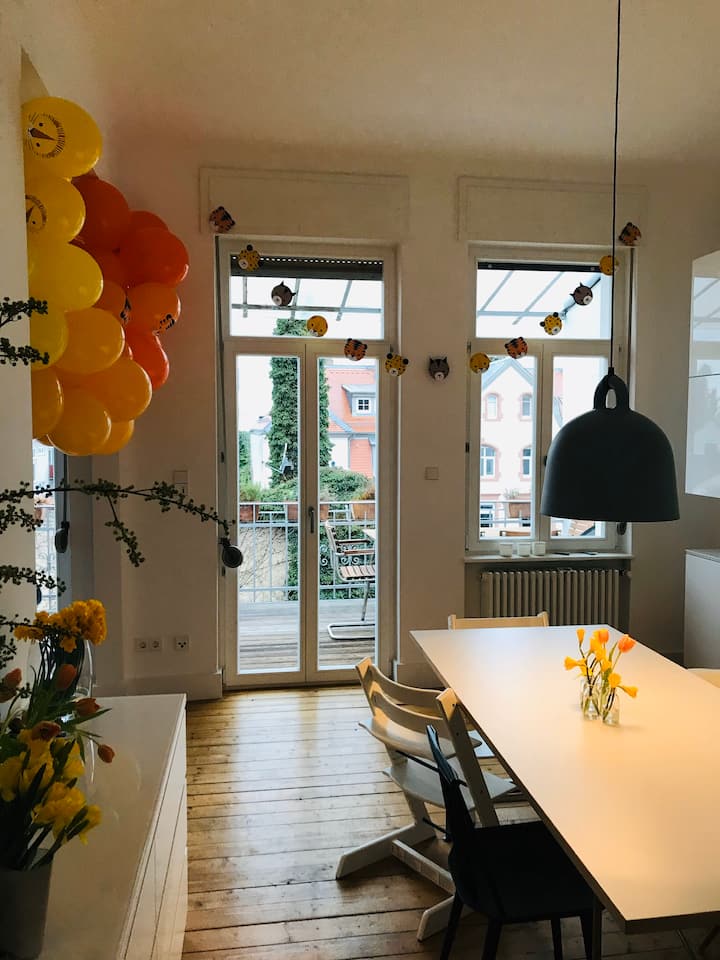 Großzügige Stylishe Familienwohnung - Darmstadt