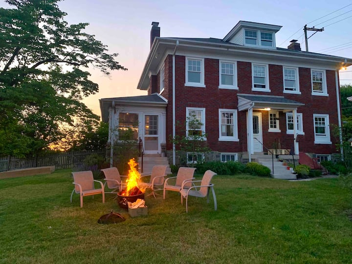 Bedroom In Phoenixville - Mid/long Term Furnished - Phoenixville, PA