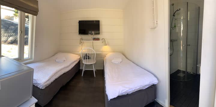 Tidy, Cosy Cottage 15km Arlanda In Sigtuna - Rosersberg
