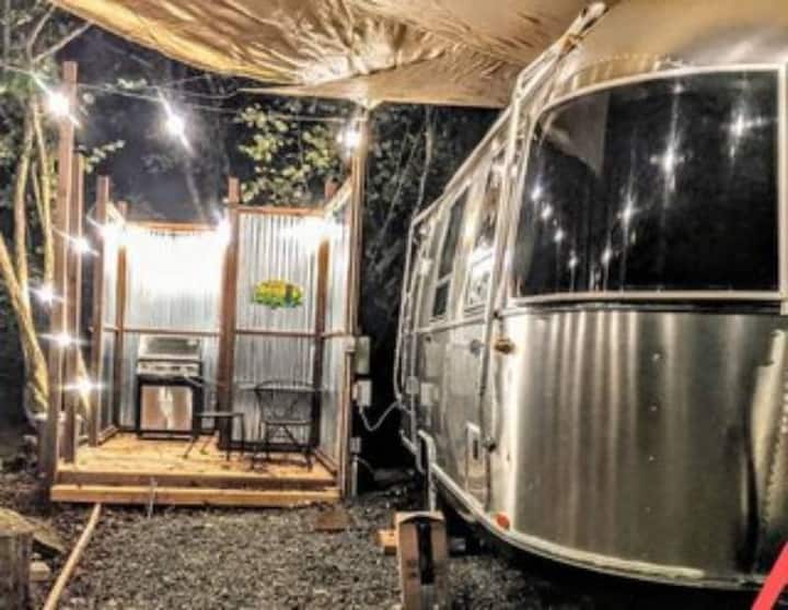 Glamping At Its Finest Minutes From Deception Pass - San Juan Islands, WA