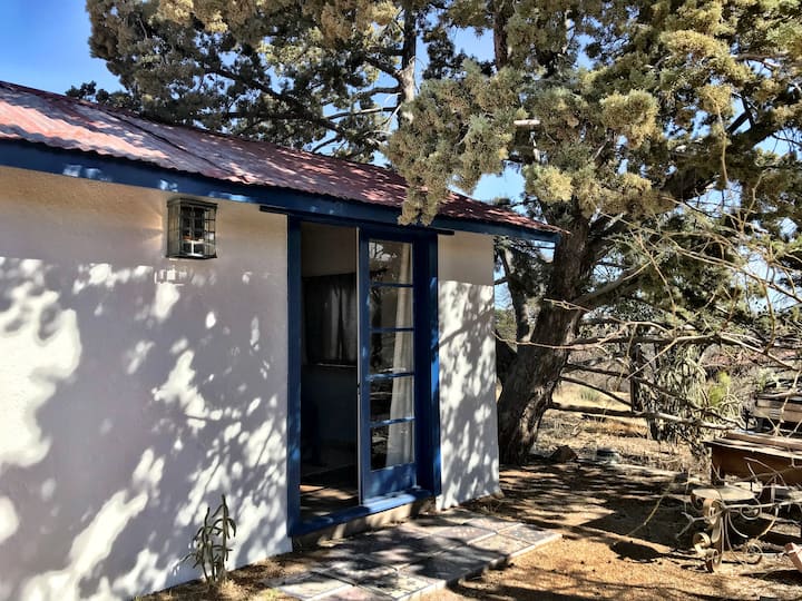 Triangle L Ranch Cabin - Oracle State Park, Oracle
