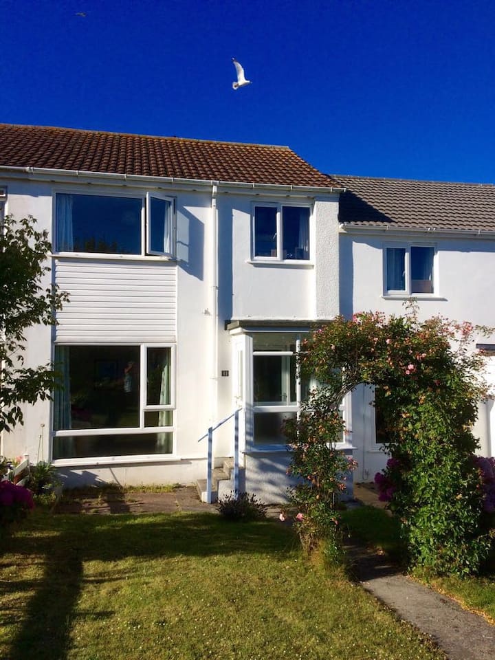 Central Newquay House - Newquay