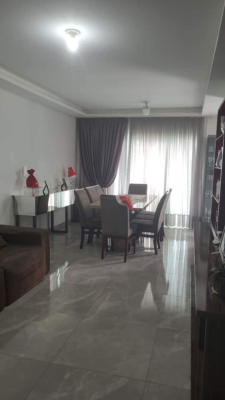 Casa Em Itajai - Navegantes