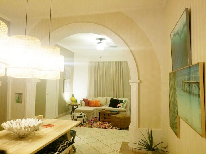 Surfer-hip Family Friendly Home - Casa Alegre - San Juan, Puerto Rico