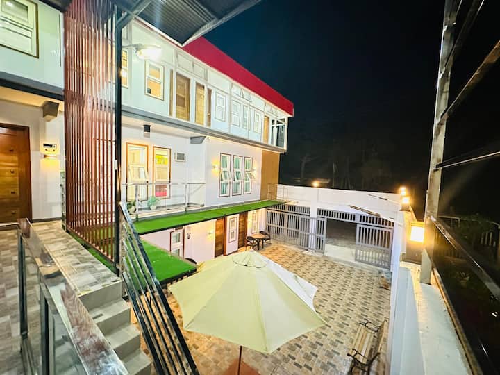 Tagaytay City Neza's Place Deluxe Room 2 - Tagaytay
