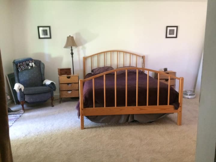 Wine Country Master Bedroom Suite - Livermore