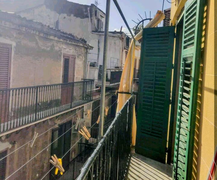Silenziosa, Colorata E Grande Casa In Centro - Palerme