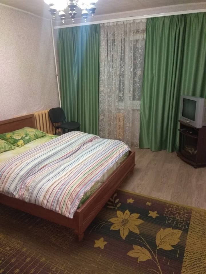 Большая 2-х комнатная в центре - Сумська область