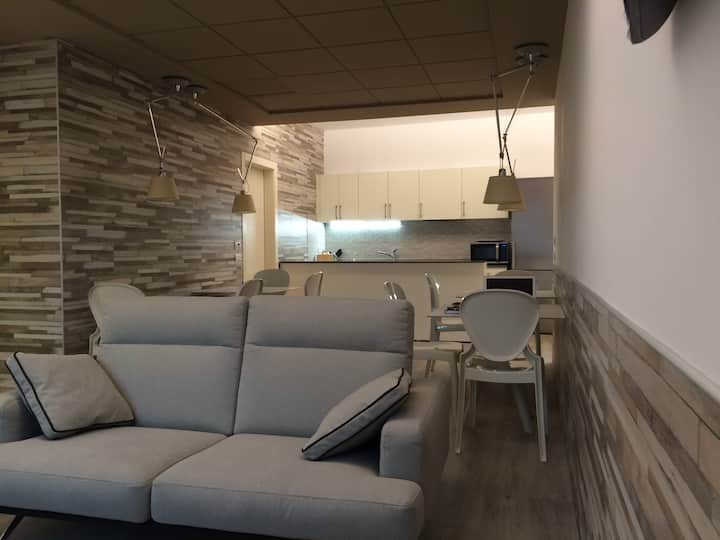 Dolce Notte: Double Bedroom, Private Bathroom - Verona