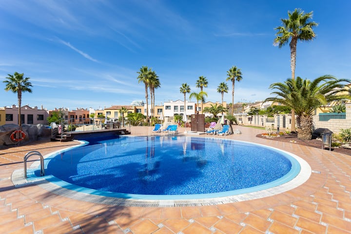 Villa Adeje Park Cerca Del Mar Piscina Climatizada - Costa Adeje