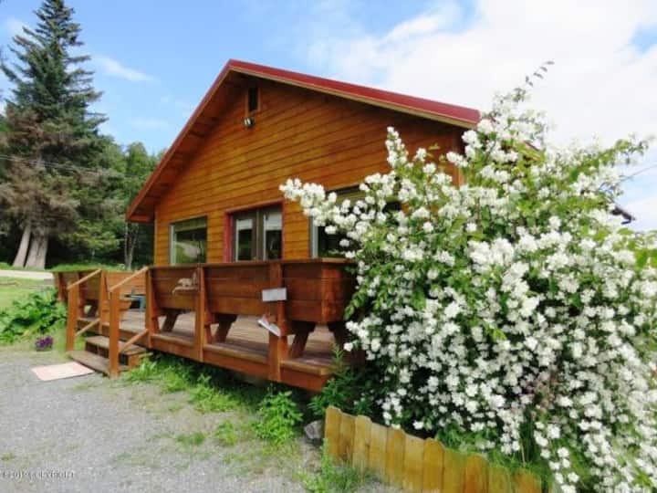 Bear Canyon Cottages - Garden House - Halibut Cove, AK