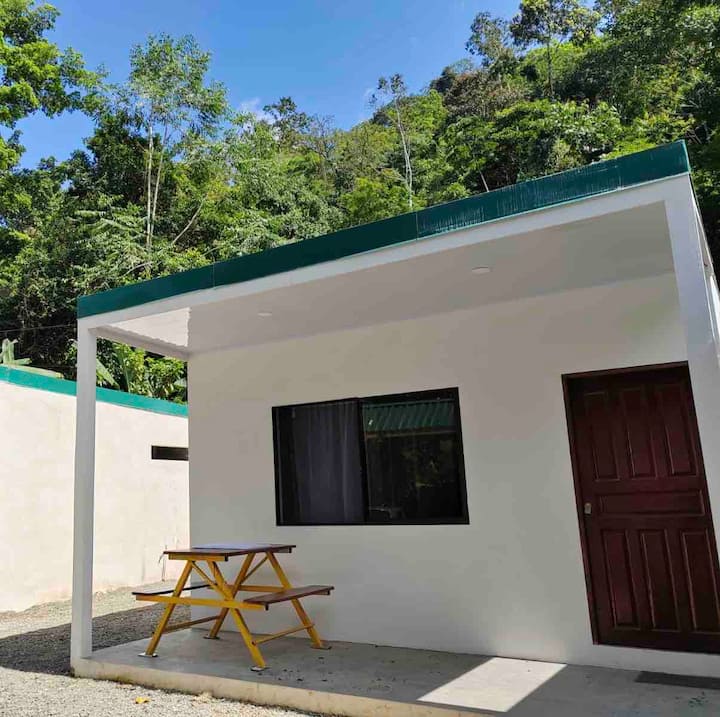 Bari Cozy Cabin With Pool. - Cahuita