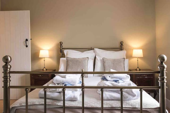 Cosy Central Town House - Congleton