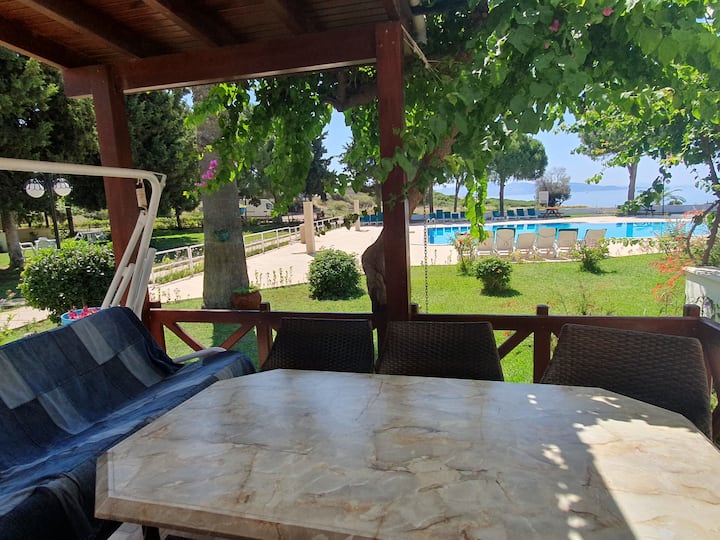 Datça'da Havuza 0 & Deniz Manzaralı Dubleks - Datça