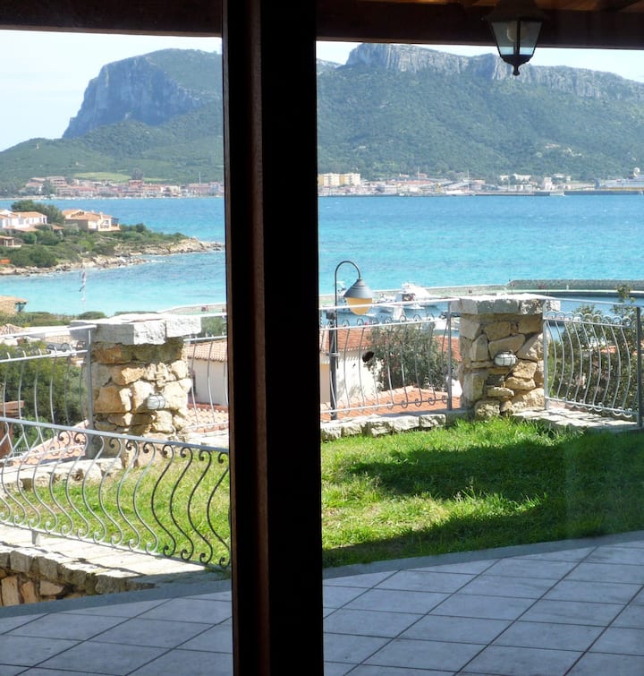 Acqua & Pietra. The Water & The Stone - Golfo Aranci