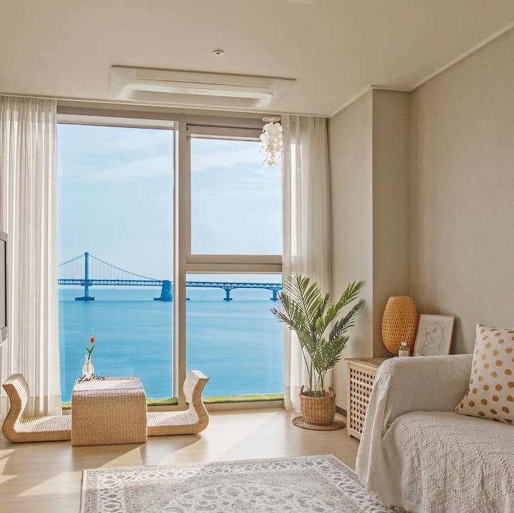 Busan Holiday Rentals & Homes - Busan, South Korea | Airbnb