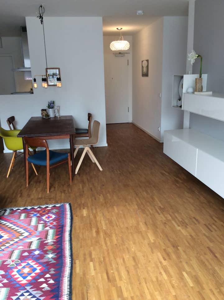 Schöne Wohnung Nahe Innenstadt, 5 Min Zu U/ S-bahn - Hamburg