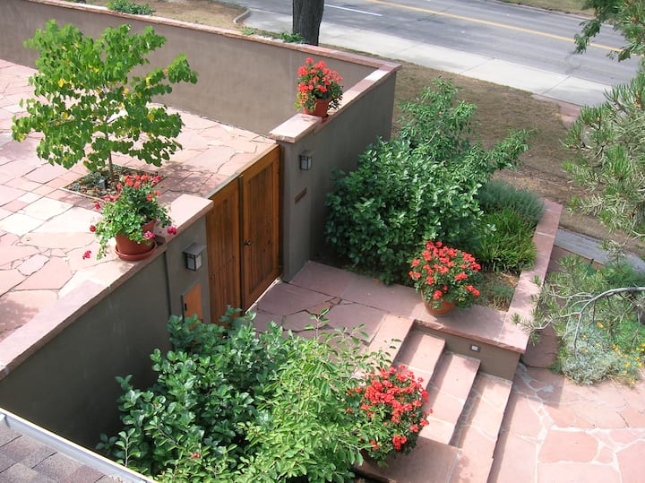 Designer Home Away From Home - Denver, CO