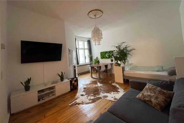 Schöne, Ruhige Altbau-wohnung Im Prenzlauer Berg - Hermsdorf