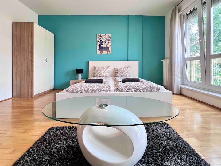 New Style Central Apartment By Gozsducourt With Ac - Budapest