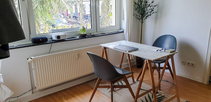 Cozy Spacious Studio Apart In Köln Sülz - Köln