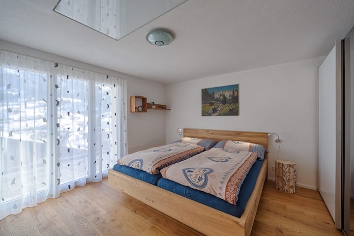 Neu Renovierte 2,5-zimmerwohnung Im Chalet - Grindelwald