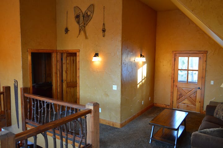 Mineral Mountain Lodge in Gilded Mountain - Cabins for Rent in Lead ...