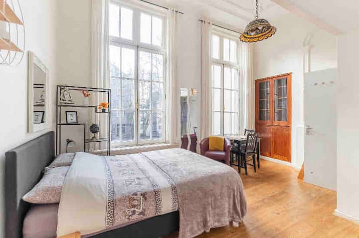 Private Room 20m², Ensuite Bathroom, 1st Floor - Amsterdam