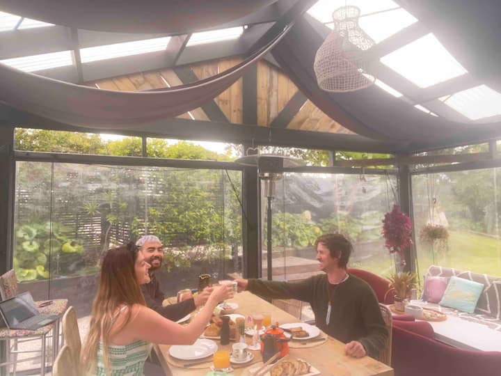 Raglan Hideaway - A Stylish Retreat In Raglan - Raglan