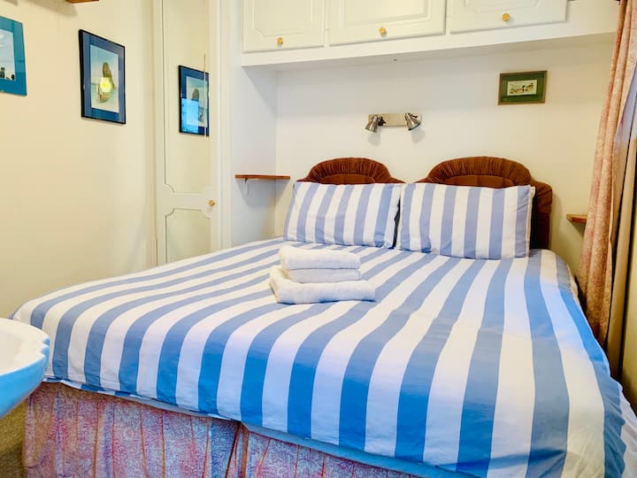 No.2 Mill Road - Maypole Cottages - Padstow Centre - Padstow