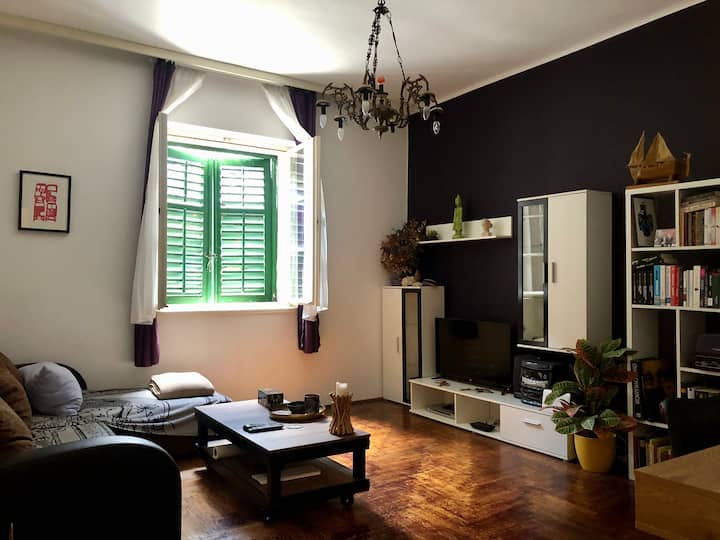 Shabby Chic Center Apartment - Split