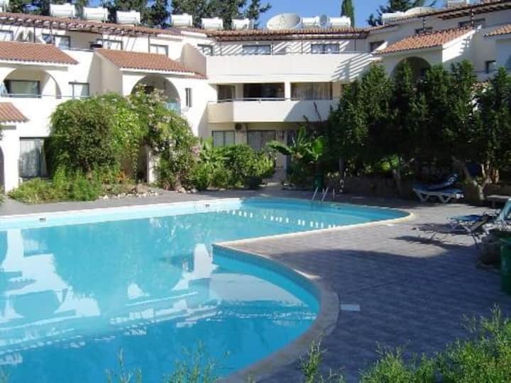 Abitare F3 - 1 Bedroom Apartment In Paphos City - Paphos