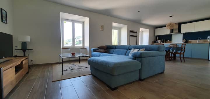 Maison De Campagne Rénovée - Lac d'Aydat