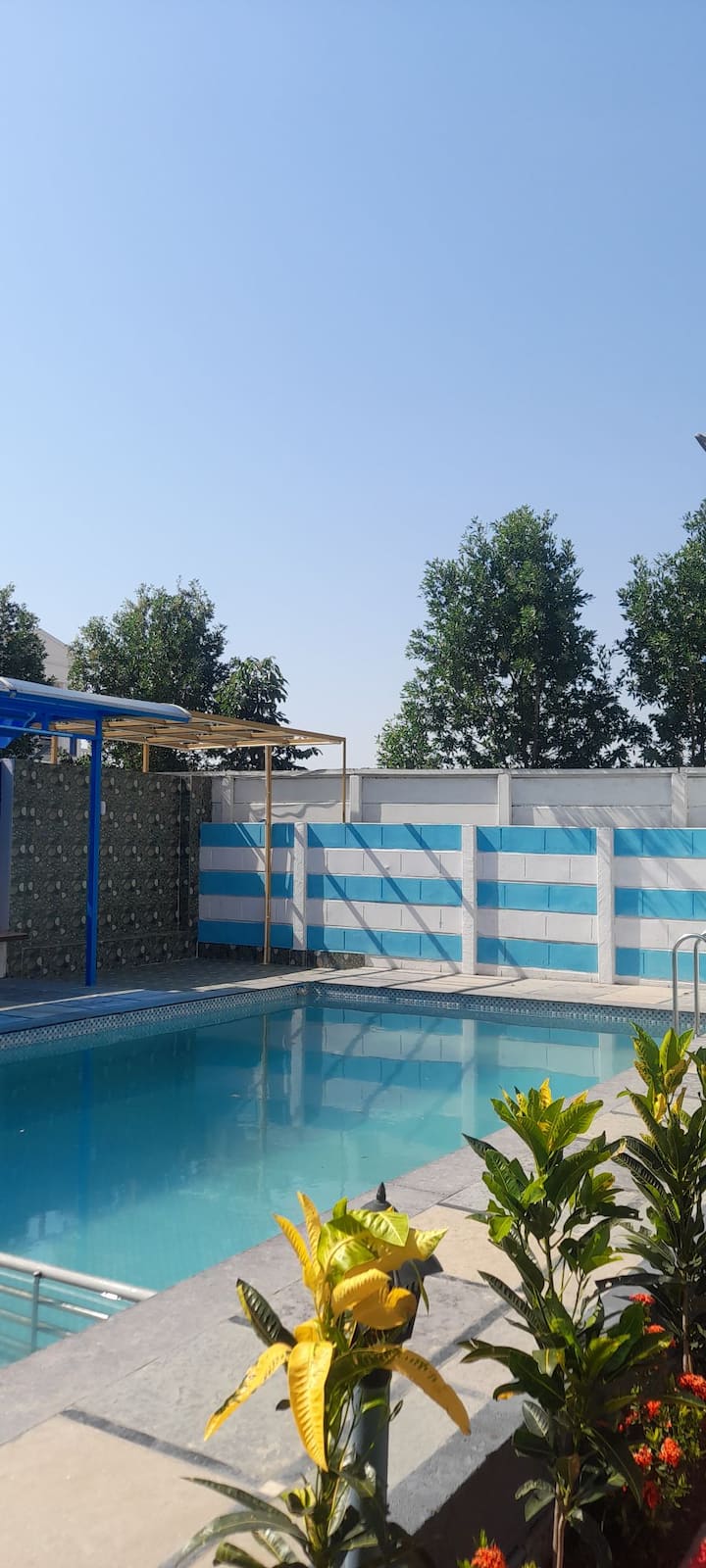 Awesome Farm House To Chill - Hyderabad