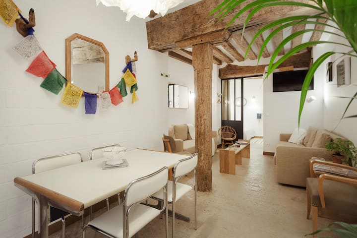City Center Beaubourg 1bd 6 People Loft - Paris