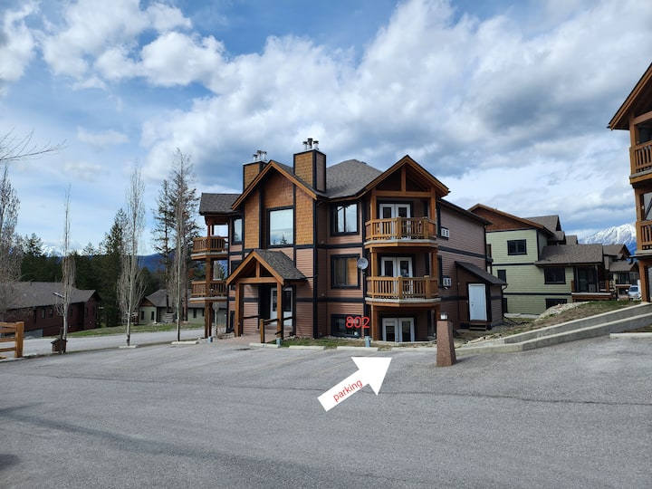 Cozy Bottom Floor Condo In Radium - Radium Hot Springs