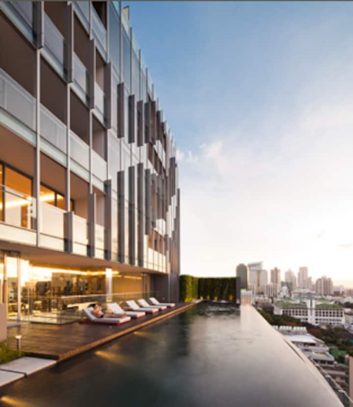 Elegant 2-brm Condo In Heart Of Bangkok - Bangkok