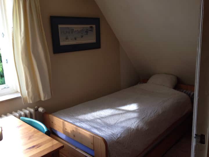 Petite Chambre, Parking Privé. - Wavre