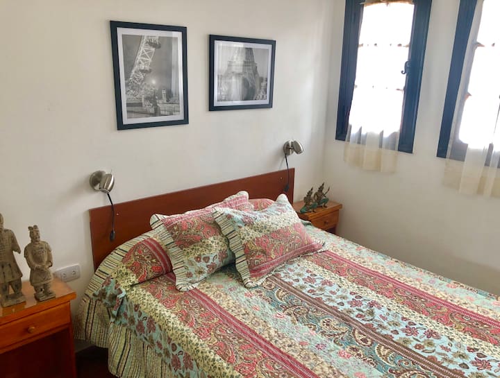 Departamento Para 2 En El Centro De Salta Capital. - Salta