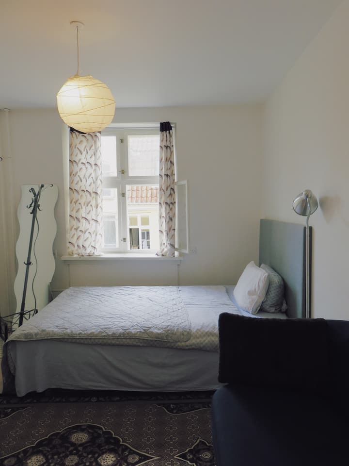 Lovely 1 Bed Room Private Room Close To Norreport - Kopenhagen