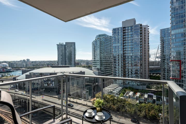 ★Downtown/rogersarena★✓parking ✓Pool ✓Hot-tub ✓Gym - Vancouver