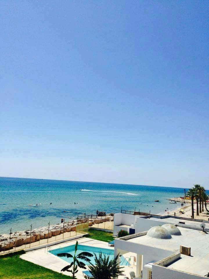 Très Joli Maison Pieds Dans L Eau - Korbous