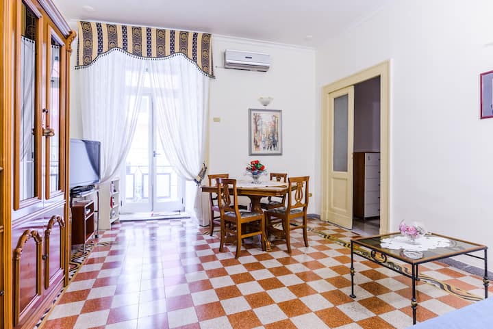 Lillina House In Toledo Near Piazza Del Plebiscito - Naples