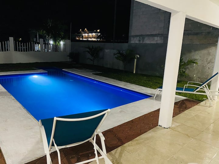 Hermosa Villa Privada Cercana A La Playa - Playa Chachalacas