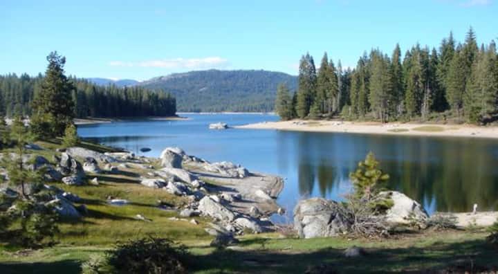 Cozy Mtn. Cabin, Shaver Lake, Ca. - China Peak Mountain Resort, CA
