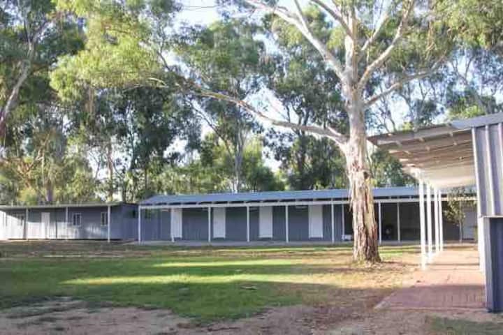 Aintree Cottage Dormitory Accommodation - Greenmount