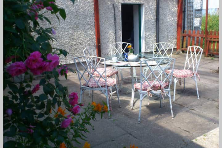 Paddy's Cottage, Ballin Temple Cottages - Tullow
