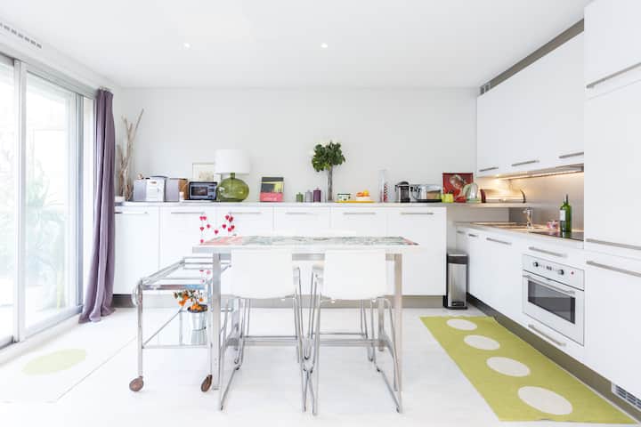 Villa Privée Sécurisée, Grand Studio Au Calme - Paris