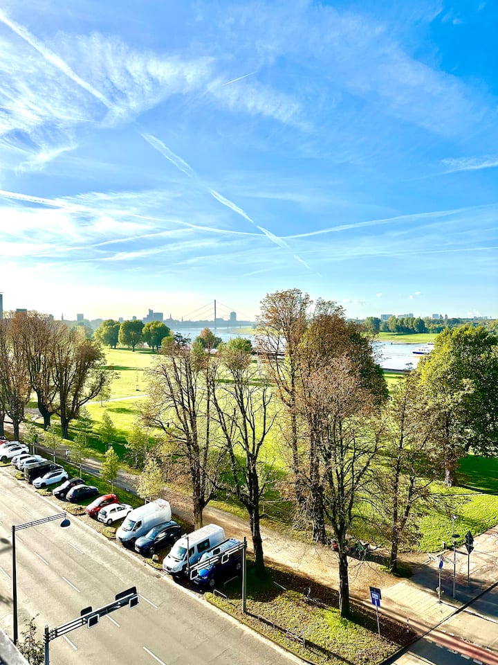 Direkt Am Rhein In Messe Nähe - Düsseldorf