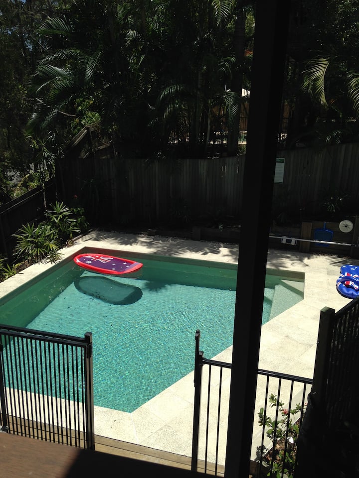 Private Room Lounge Deck And Pool - Noosa